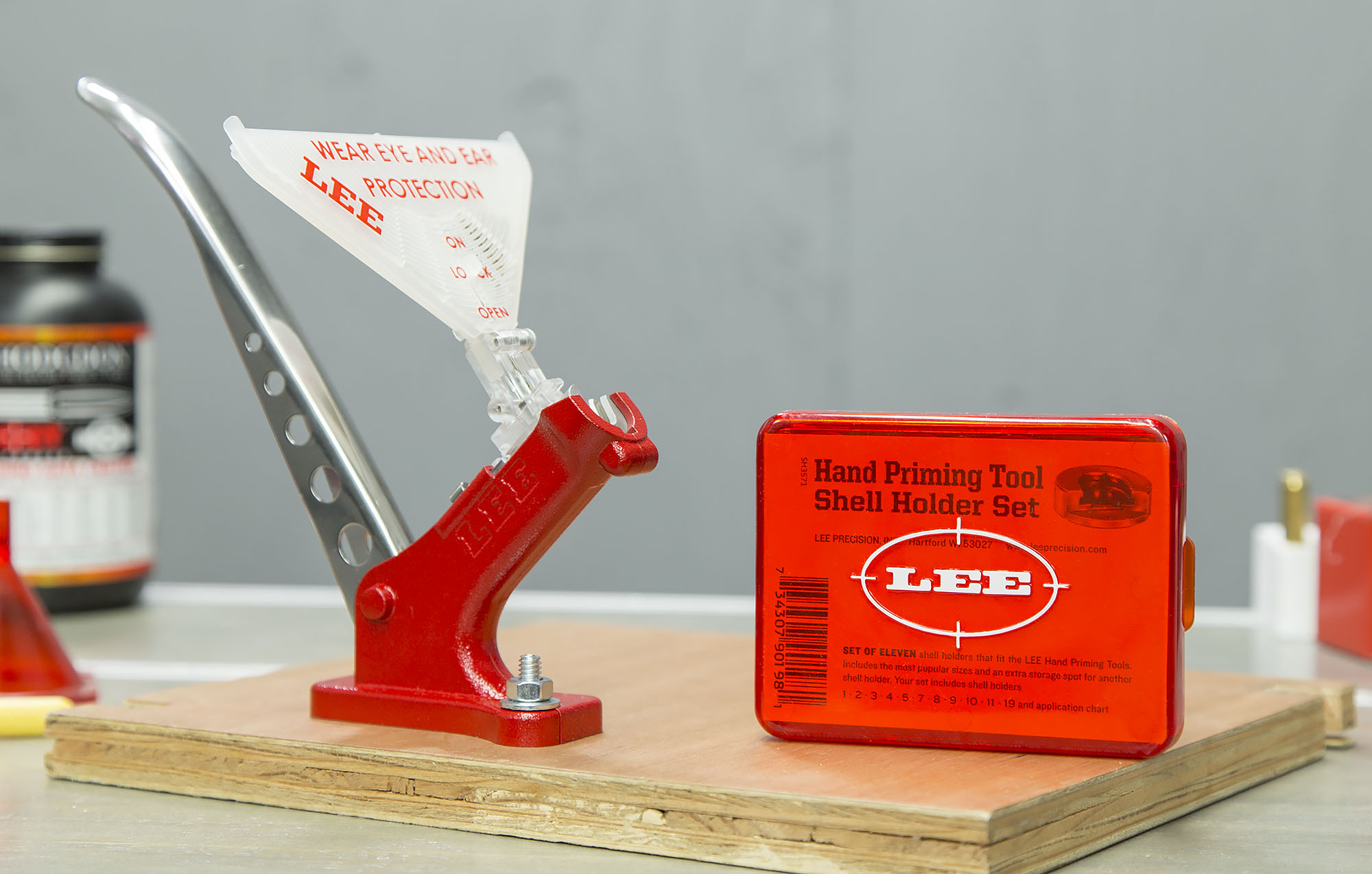 Budget Precision .223: Priming, Charging, Seating – Ultimate Reloader