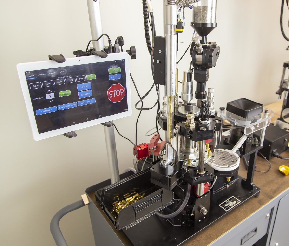 Lyman Factory Tour – Ultimate Reloader