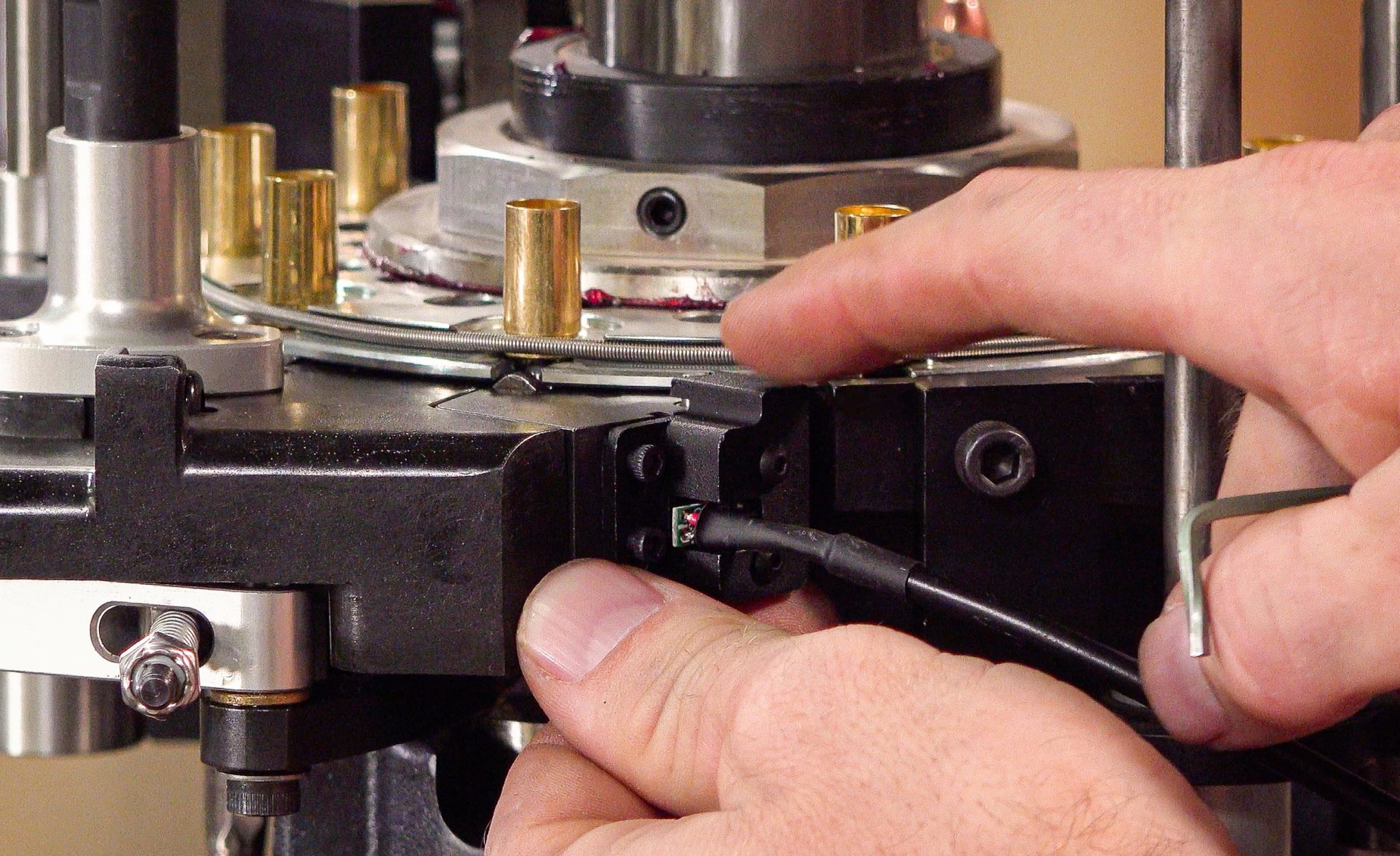 Mark 7 Primer Orientation Sensor – Ultimate Reloader