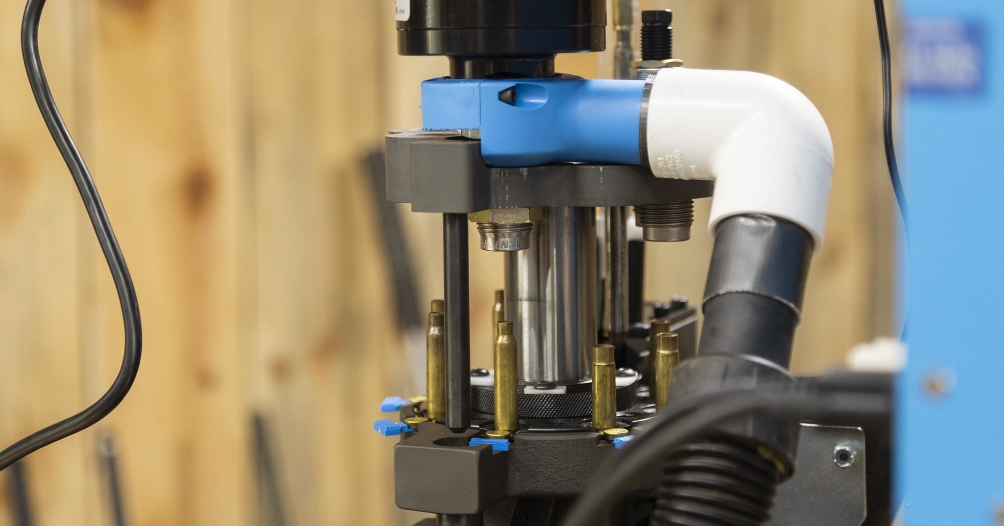 Dillon DA3000 Unboxing , Overview, Converting 223 to 300BLK – Ultimate ...