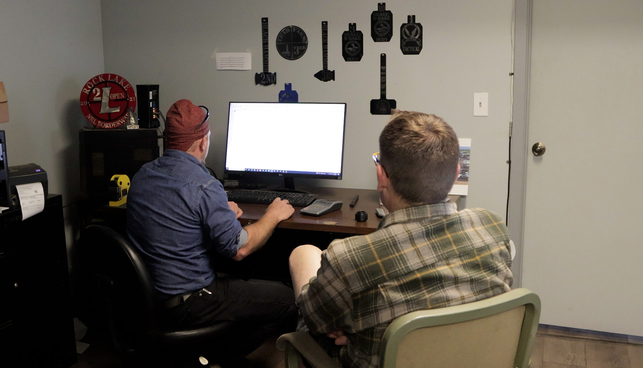 How Steel Targets are Made! (D-M Targets Factory Tour) – Ultimate Reloader