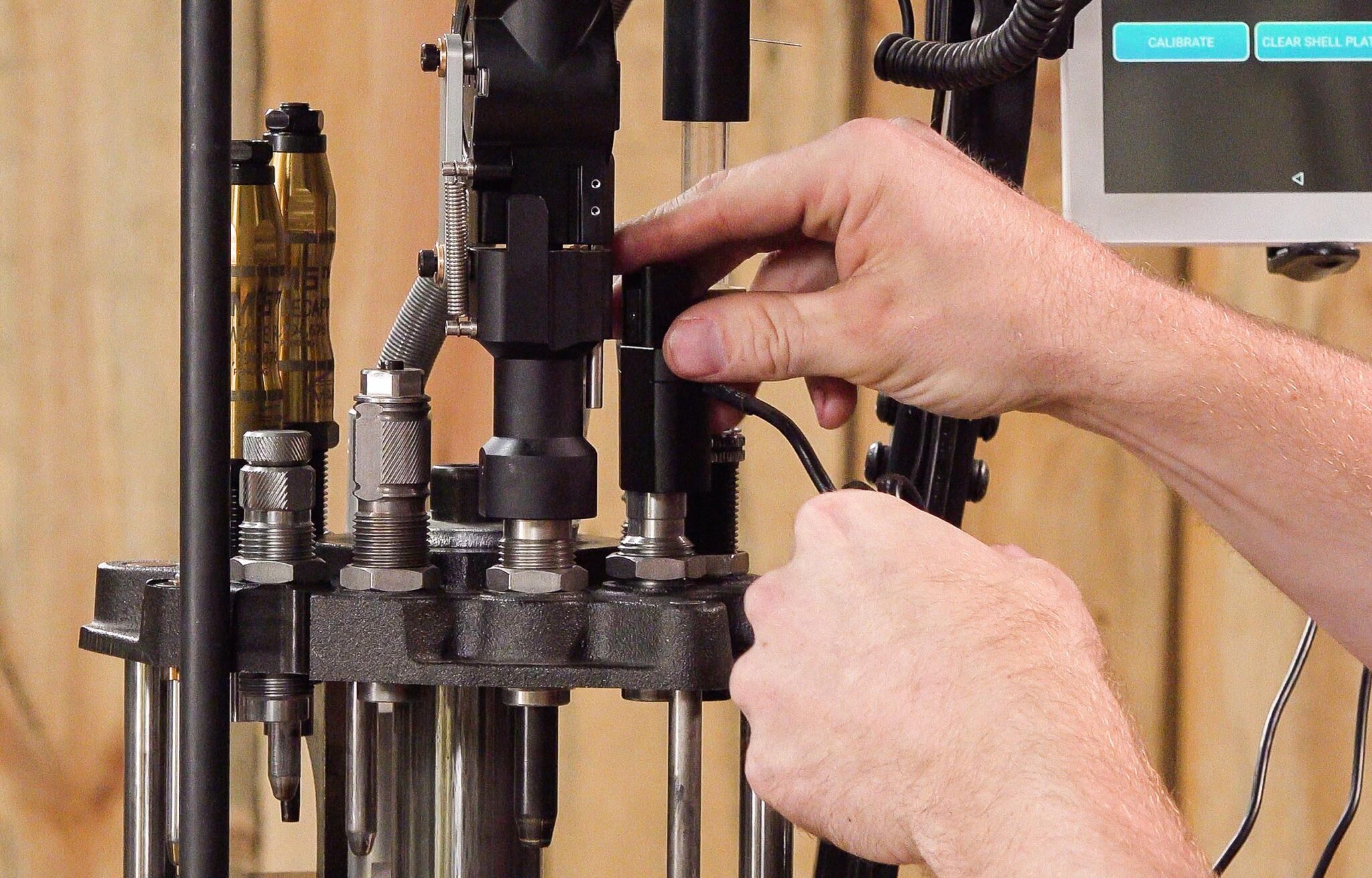 Mark 7 APEX 10: Electronic PowderCheck Sensor (Demo and Setup) – Ultimate Reloader