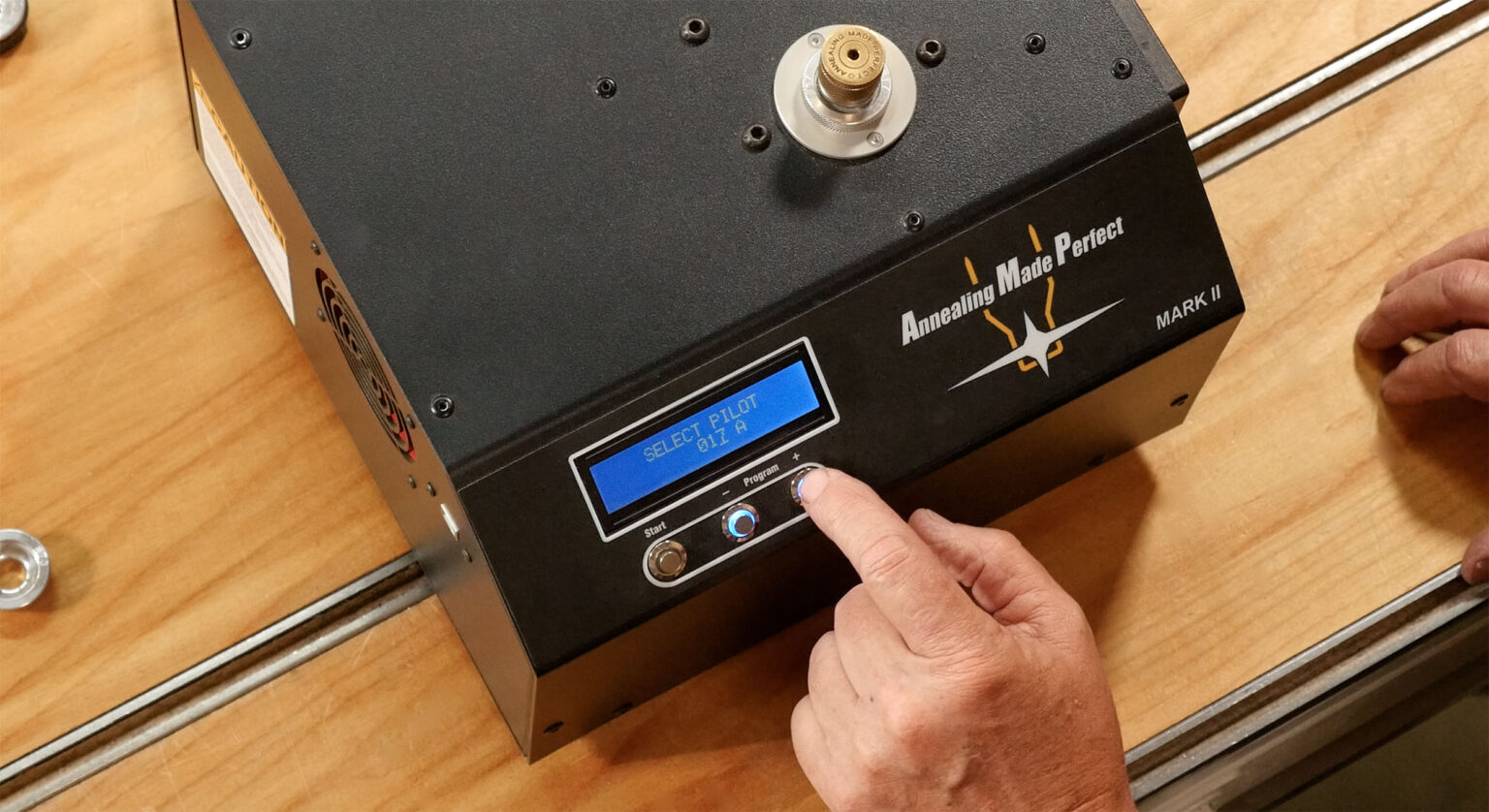 Teaching Guy the AMP Mark II Annealer – Ultimate Reloader
