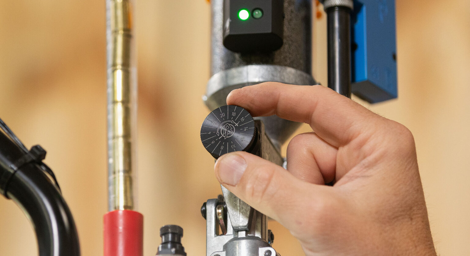 Double Alpha Click Adjustable Powder Knob on Dillon XL-750 – Ultimate ...