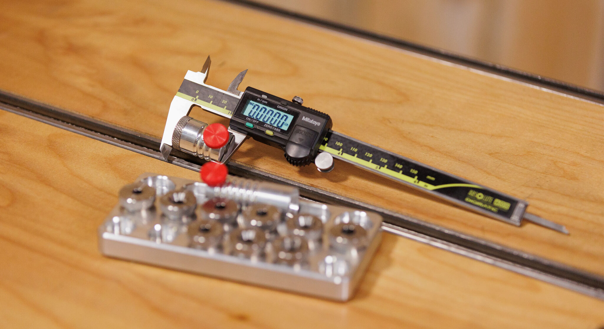 Short Action Customs Infinity APS Die – Ultimate Reloader