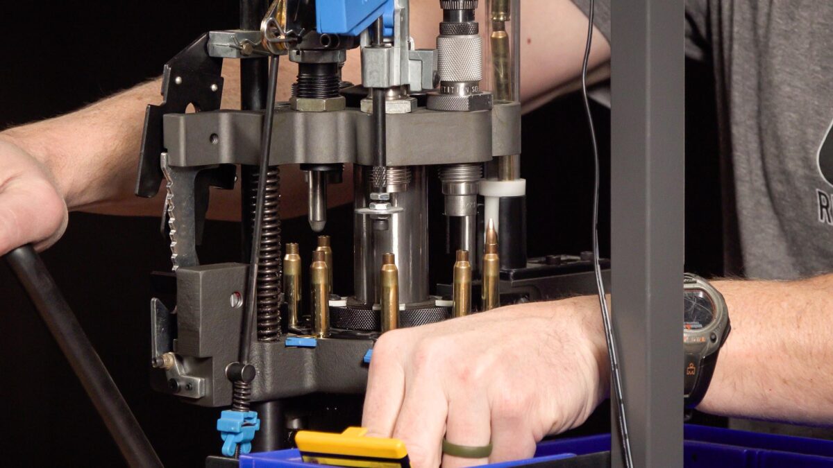 Dillon RL1100 Precision .223 Bulk Reloading – Ultimate Reloader