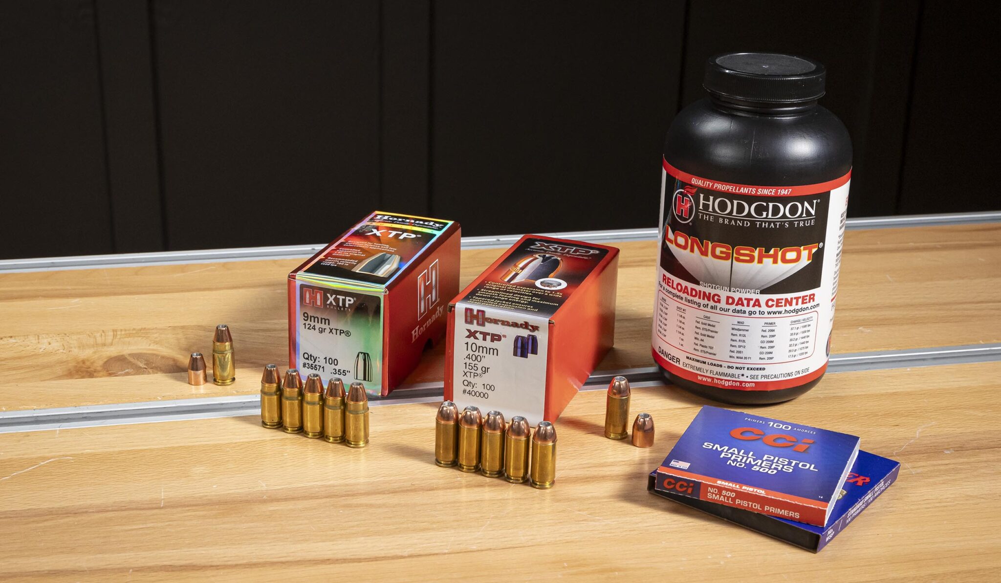 Head to Head: .357 SIG and .40 S&W – Ultimate Reloader
