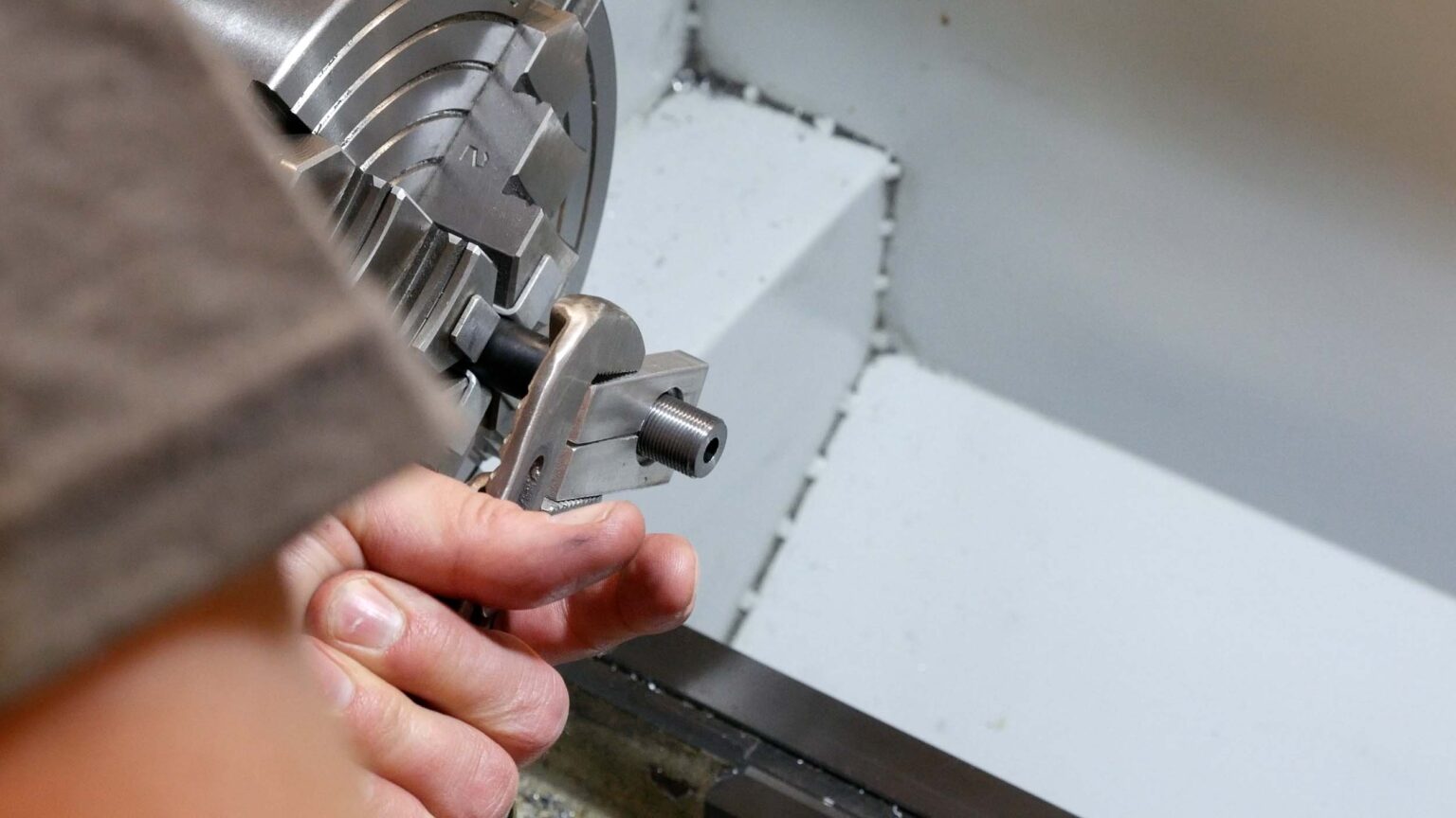 Compact Savage 7mm-08: Sporter Threading, Bedding, and Boyds Facelift ...