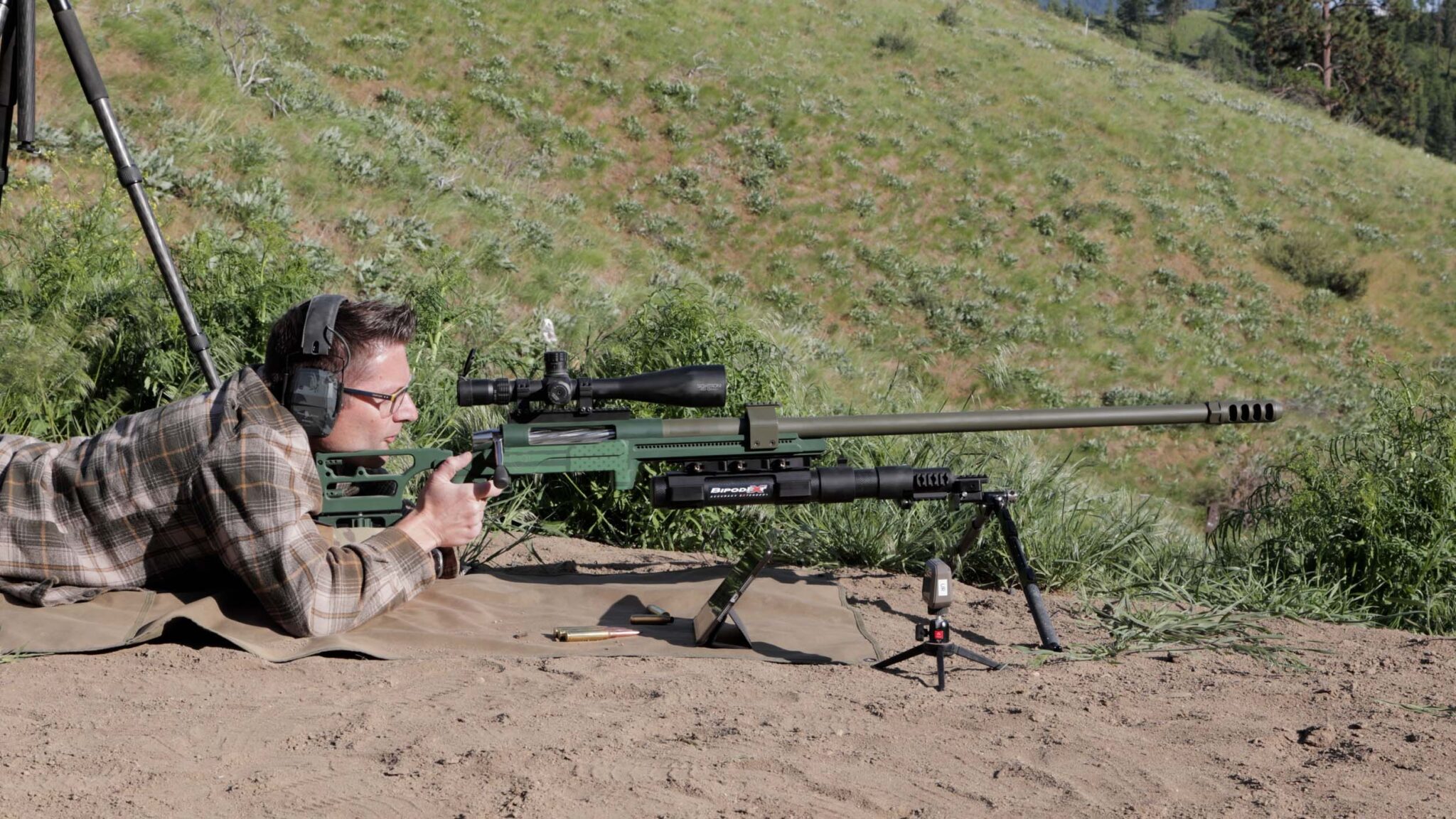 Loading .375 CheyTac on the Forster Co-Ax XL – Ultimate Reloader ...