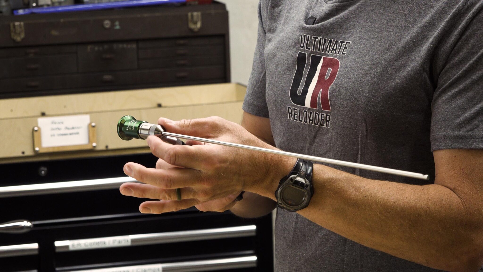 How Do You Properly Use a Borescope? – Ultimate Reloader