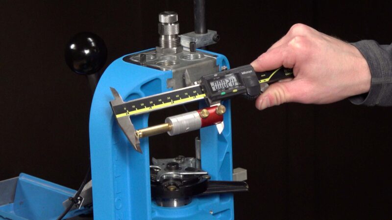 Loading Precision .223 with Lyman Pro Dies – Ultimate Reloader