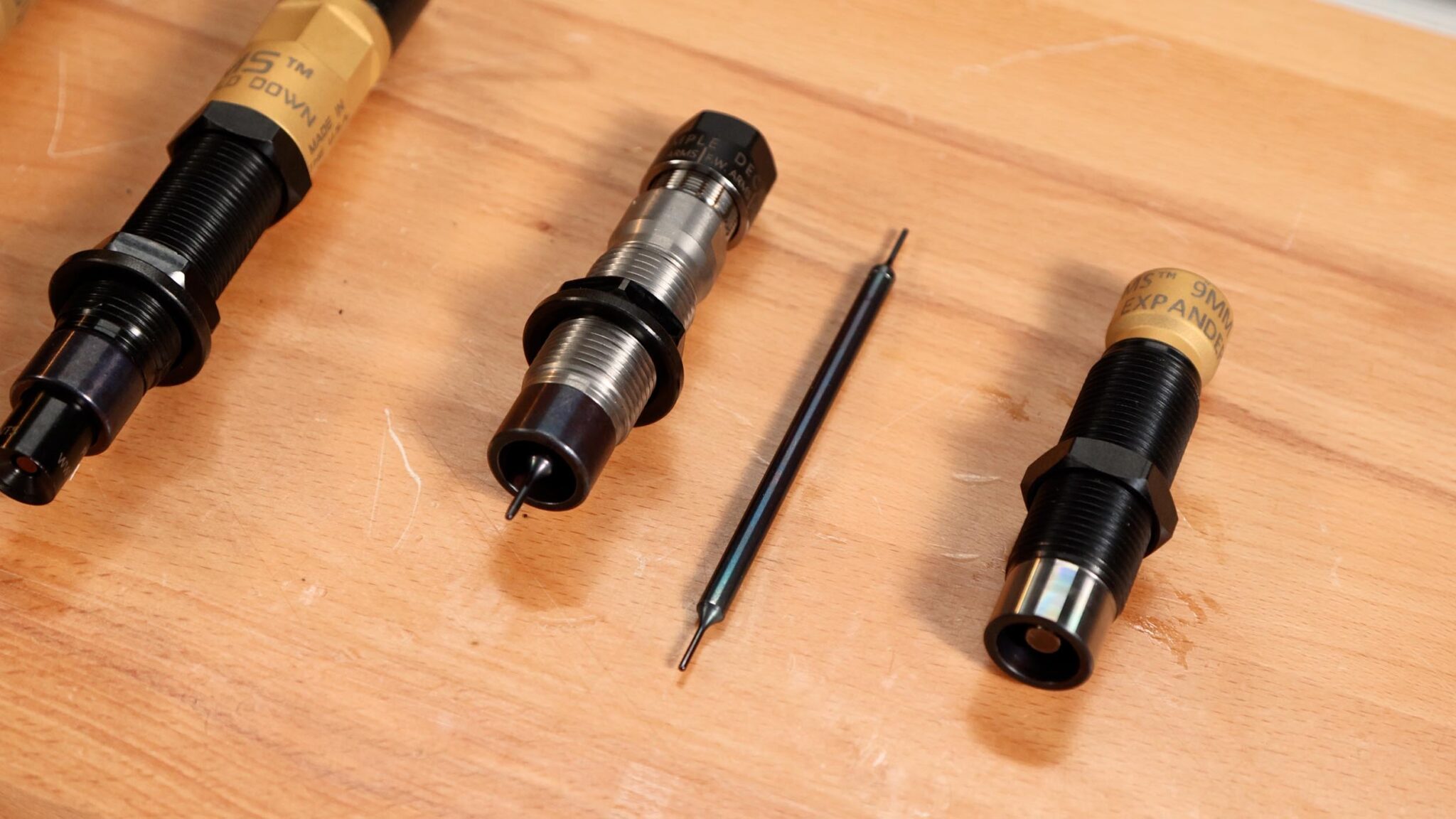 Reloading Problems: FW Arms Commercial Grade Solutions – Ultimate Reloader