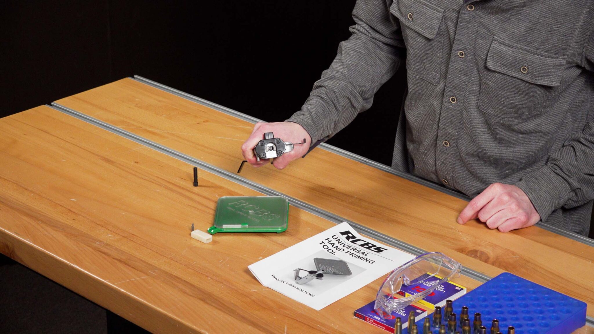 TESTED: RCBS Universal Hand Priming Tool – Ultimate Reloader