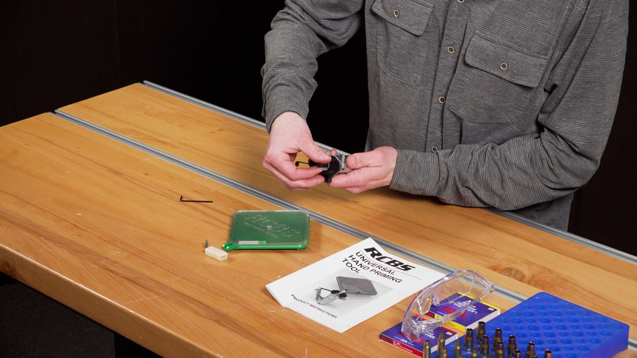 TESTED: RCBS Universal Hand Priming Tool – Ultimate Reloader