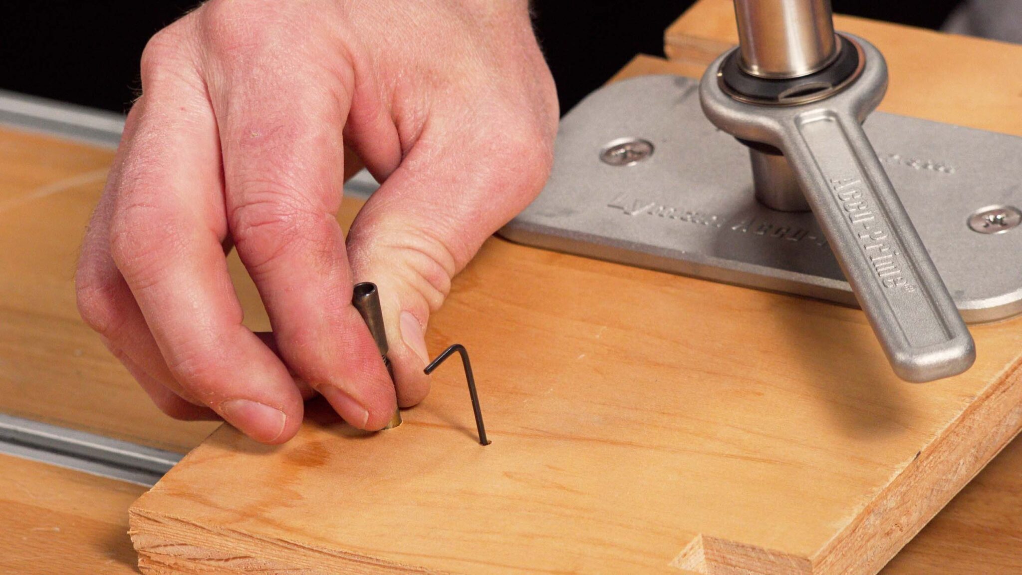 A New Way to Prime: Lyman Accu-Prime Bench Top Primers – Ultimate Reloader