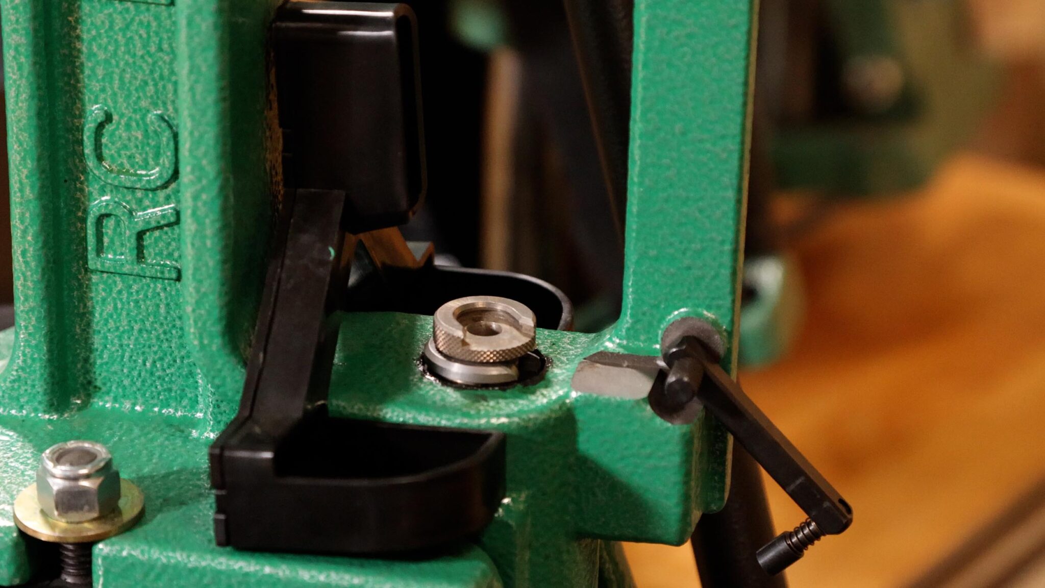 Head to Head:.308 vs. .30-06 – Ultimate Reloader