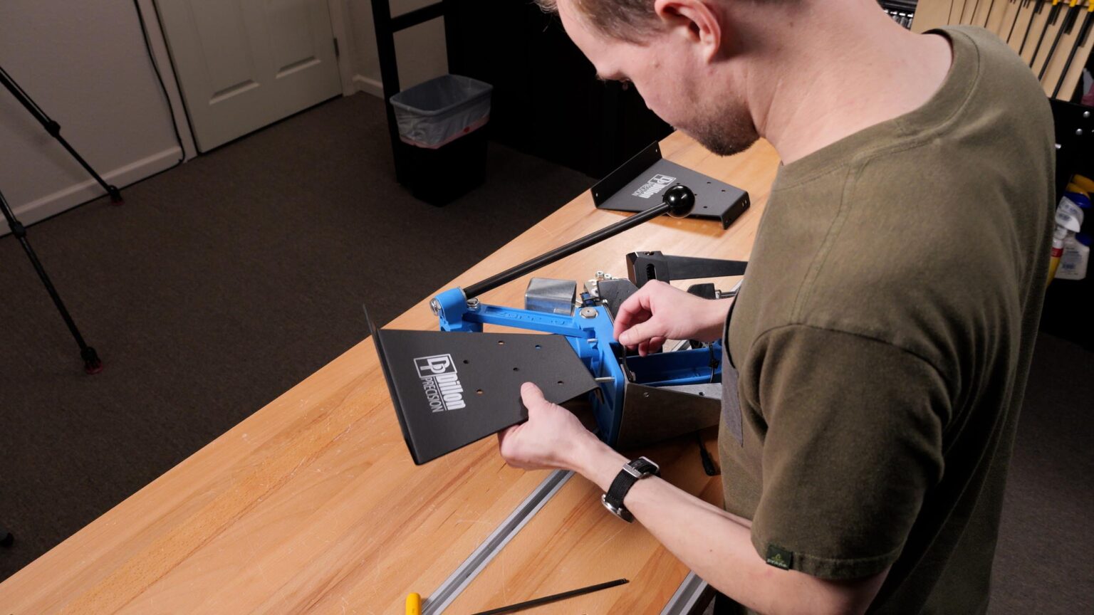 Next Level Dillon 550 Setup: New Bullet Feeder & Case Feed – Ultimate ...