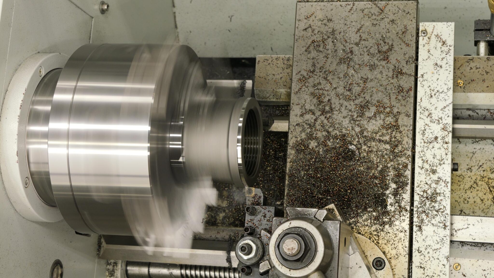 First Chips with the Precision Matthews PM-1440GT-VS – Ultimate Reloader